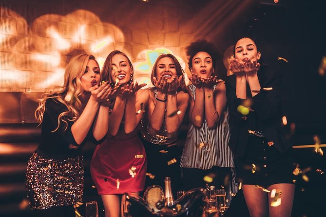 Bachelorette Party Club Crawl - Practical Details and What to Expect