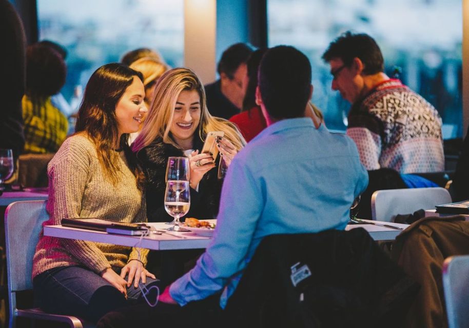 Baltimore: Christmas Eve Gourmet Brunch or Dinner Cruise - Key Points  