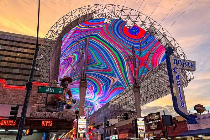 Barcrawl on Fremont Street Tour - A Detailed Look at the Fremont Street Tour