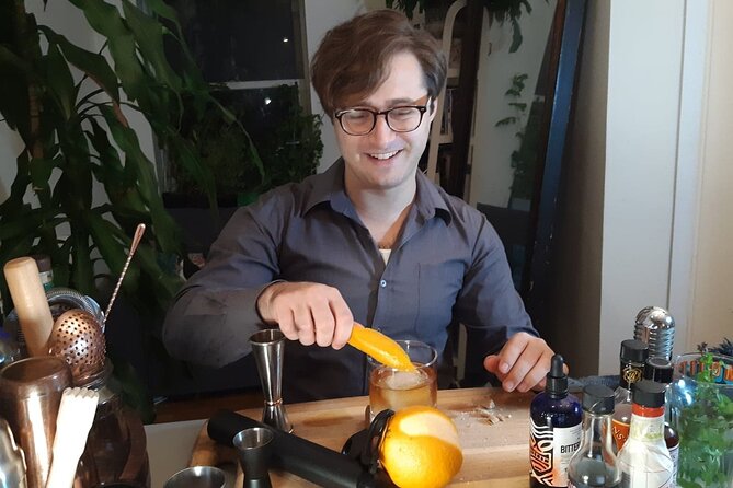 Bartender Signature Cocktail Class in the West Village - The Venue and Meeting Details