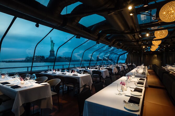 Bateaux New York Dinner Cruise - An Overview of the Experience
