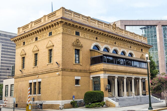Baton Rouge Historic Downtown Self-Guided Audio Walking Tour - The App & Navigation Experience