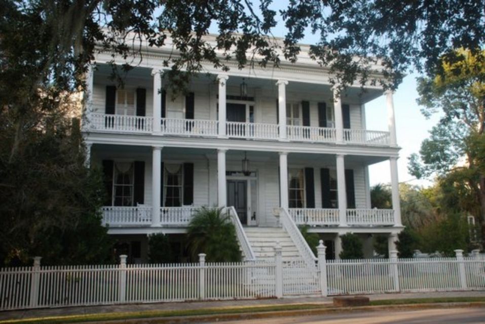 Beaufort: Pat Conroy's Beaufort Tour by Golf Cart - FAQs