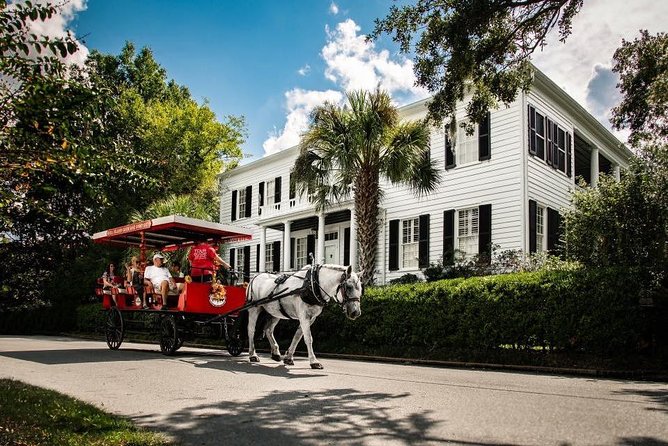 Beauforts #1 Horse & Carriage History Tour - An In-Depth Look at the Beaufort Horse & Carriage Tour
