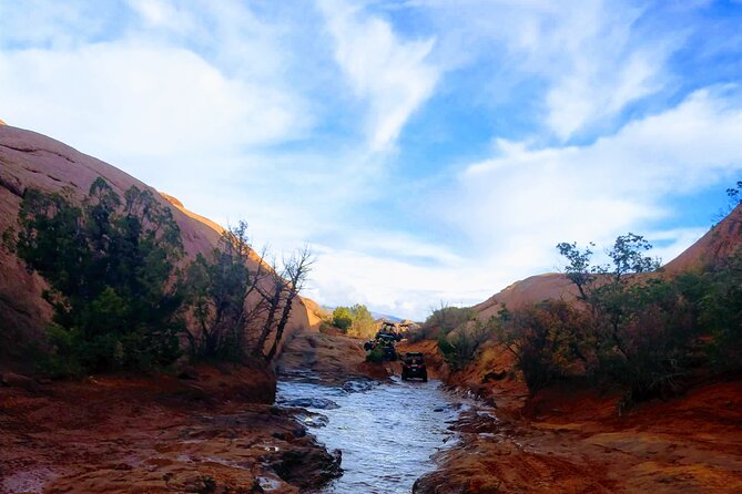 BEST! Hell's Revenge U-Drive 4X4 Tour in Moab +Dinosaur Tracks! - A Close Look at the Hells Revenge U-Drive Experience
