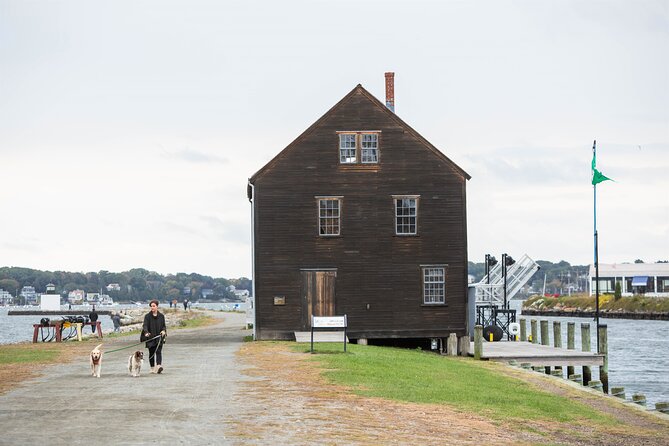 Best Historic Overview of Salem Walking Tour - Best Historic Overview of Salem Walking Tour
