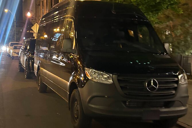 Best Nashville Limo Service, and BNA Airport Round trip transfers - Who Is This Service Perfect For?