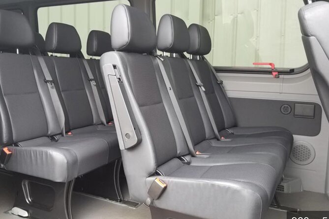 Best Nashville Limo Service, and BNA Airport Round trip transfers - FAQ