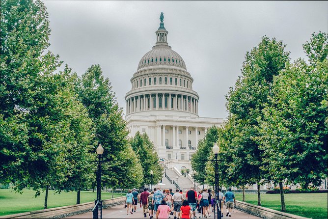 Best of DC Plus US Capitol and National Archives Reserved Entry - Guides and Overall Experience