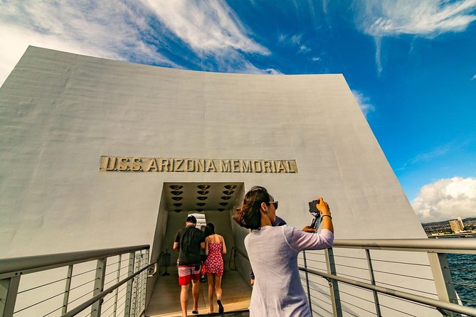 Best Of Pearl Harbor: The Complete Small Group Tour Experience - An Honest Look at the Drawbacks