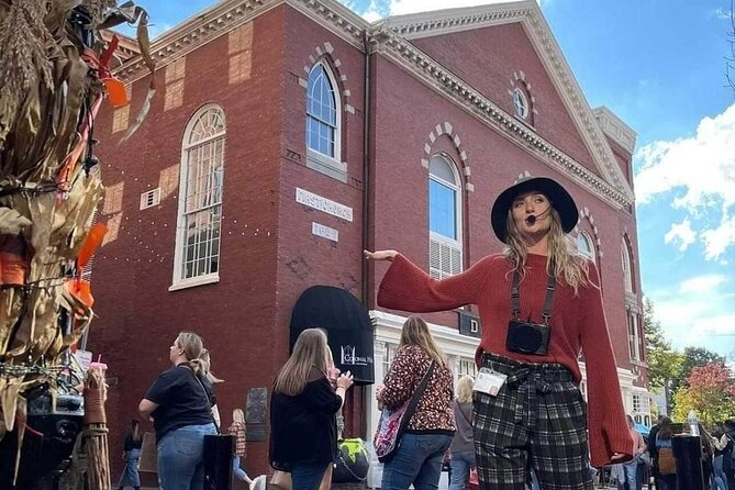 Bewitched Walking Tour of Salem - Exploring the Salem Bewitched Walking Tour