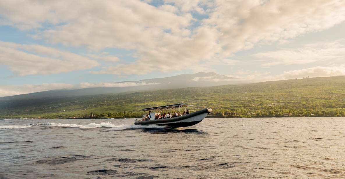 Big Island: Kona Super Raft Sunset Cruise - Dining on the Water: What’s on the Menu?
