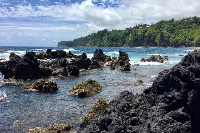 Big Island Volcano Adventure from Kona: Small Group - Why This Tour Provides Excellent Value