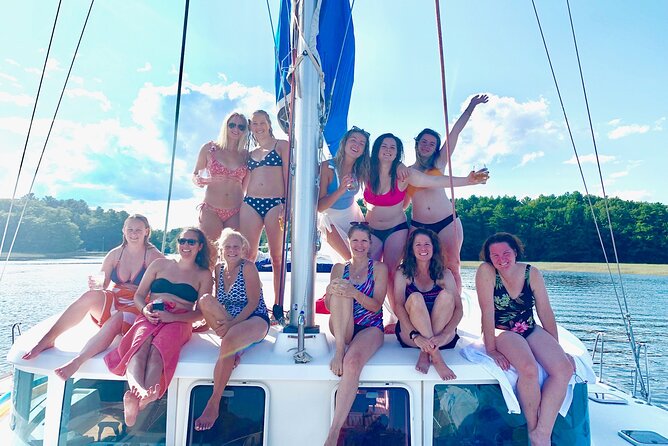 Bimini Charters - Private 3hr Catamaran Charters, Sail & Snorkel - Onboard Comfort and Amenities