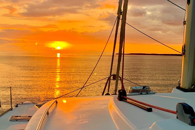 Bimini Charters - Private Luxury Catamaran 3-hr Sunset Sails - Why Choose This Sunset Sail?