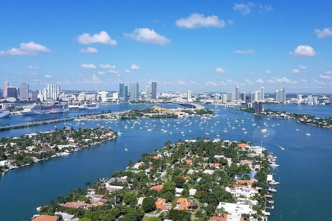 Biscayne Bay and Celebrity Island Homes Boat Tour 90 Minute - Key Points