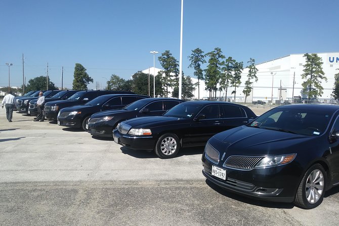 Black Car SUV One Way IAH Airport to Galleria, Houston, TX. - How the Service Works