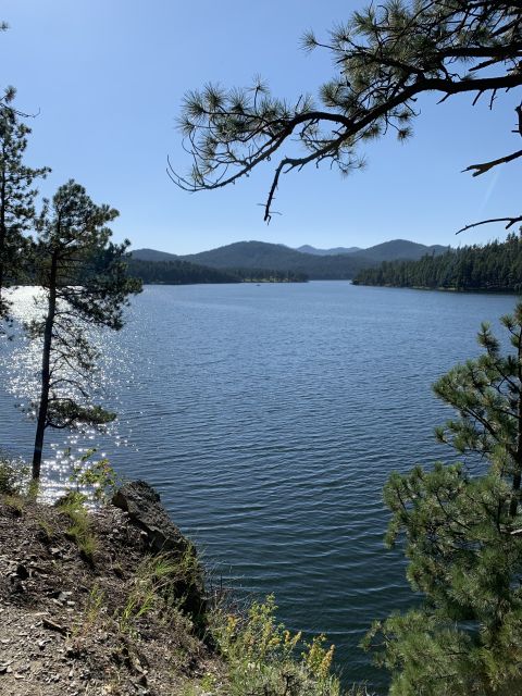 Black Hills: Private Tour of Mt. Rushmore & Flume Trail Hike - What makes the Flume Trail special?