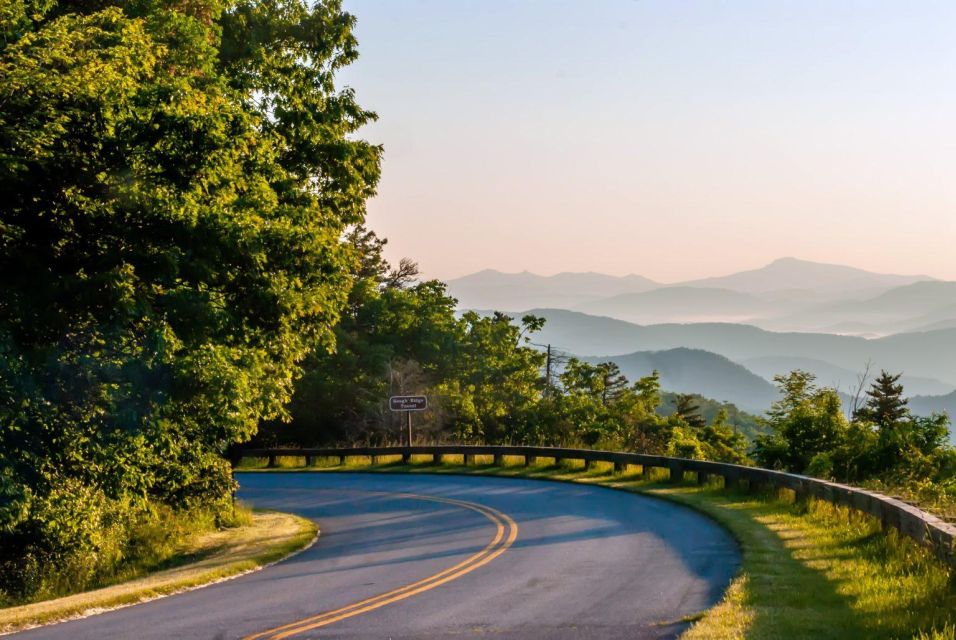 Blue Ridge Parkway Waterfalls: Hiking Tour from Asheville - The Experience in Detail