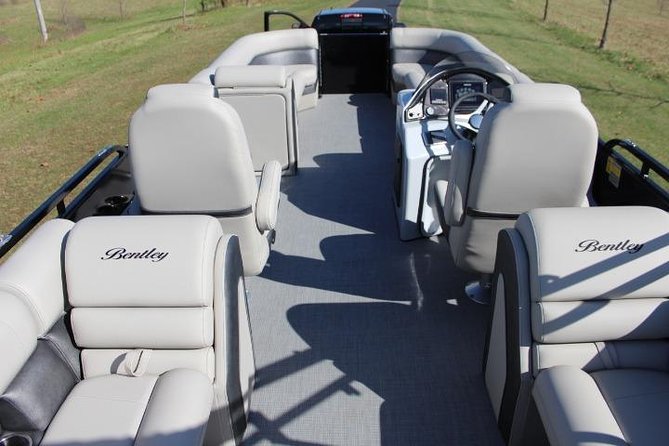 Boat Shuttle to Ski Shores - Scenic Water Taxi Tour - Why This Tour Works for Different Travelers