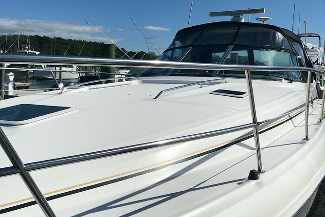 Boat Tour NYC Skyline, Statue of Liberty, Private Yacht Tour - Frequently Asked Questions