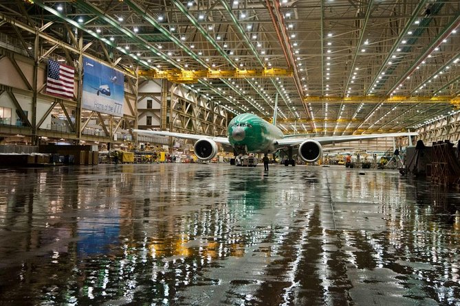 Boeing Factory Tour with Guided Transport from Seattle - An Insightful Journey into Jet Manufacturing