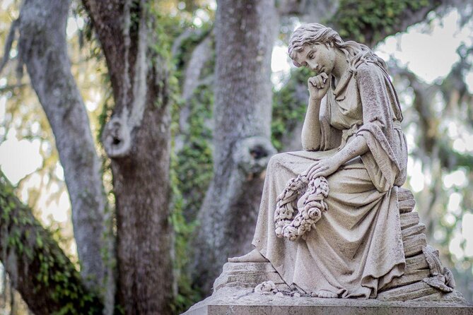Bonaventure Cemetery Walking Tour with Transportation - Practical Details and Tips