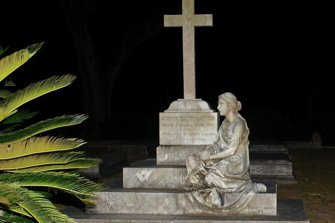 Bonaventure Cemetery's Secret Society Ghost Tour - Key Points