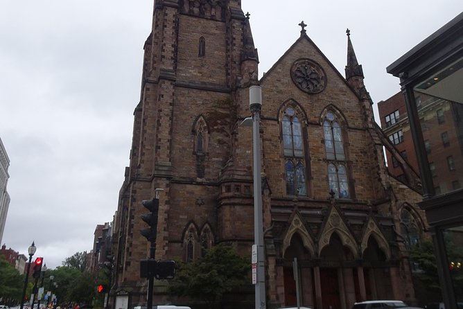 Boston Back Bay self-guided walking tour & scavenger hunt - What You Get for Your Money