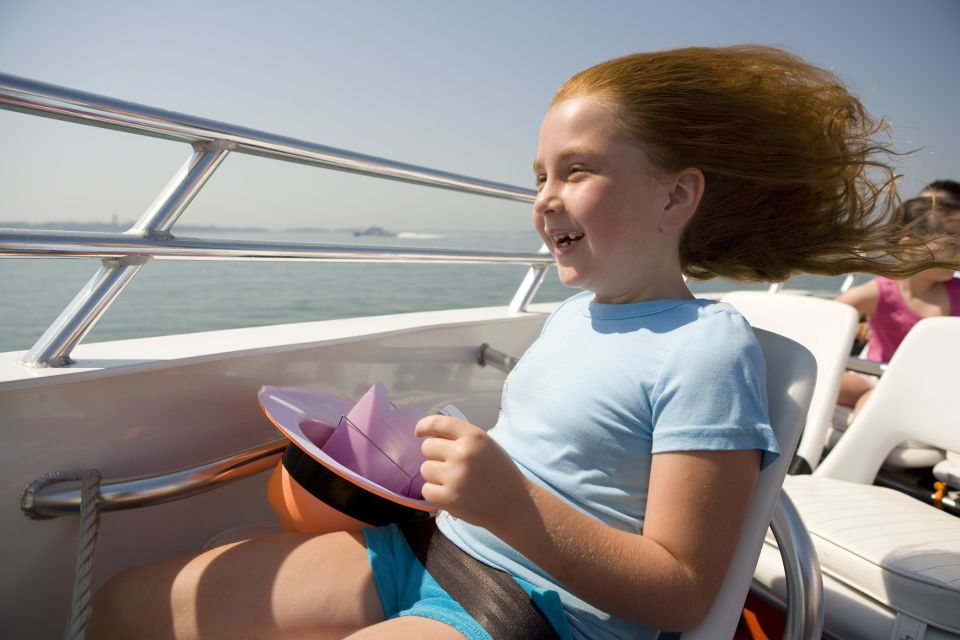 Boston: City Cruises Harbor Codzilla High Speed Thrill Boat - FAQ