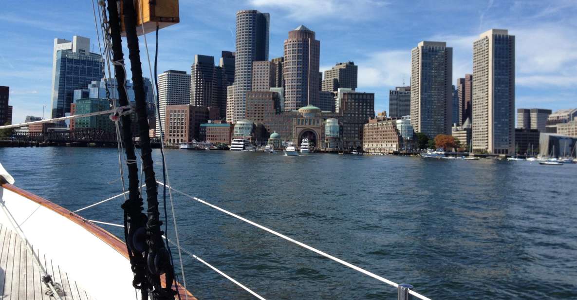 Boston: Downtown Harbor Sailing Cruise - An In-Depth Look at the Boston Downtown Harbor Sailing Cruise
