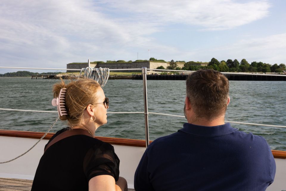 Boston: Harbor Champagne Sunset Sail from Rowes Wharf - FAQ  