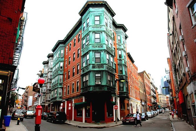 Boston North End self-guided walking tour & scavenger hunt - Key Points