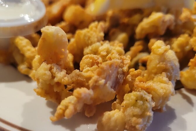 Boston Seafood to Freedom Trail Highlights Private Tour - Key Points