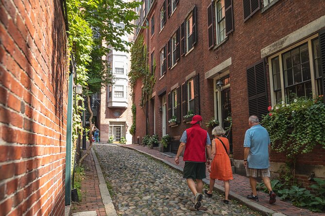 Boston Seafood to Freedom Trail Highlights Private Tour - Who Should Consider This Tour?