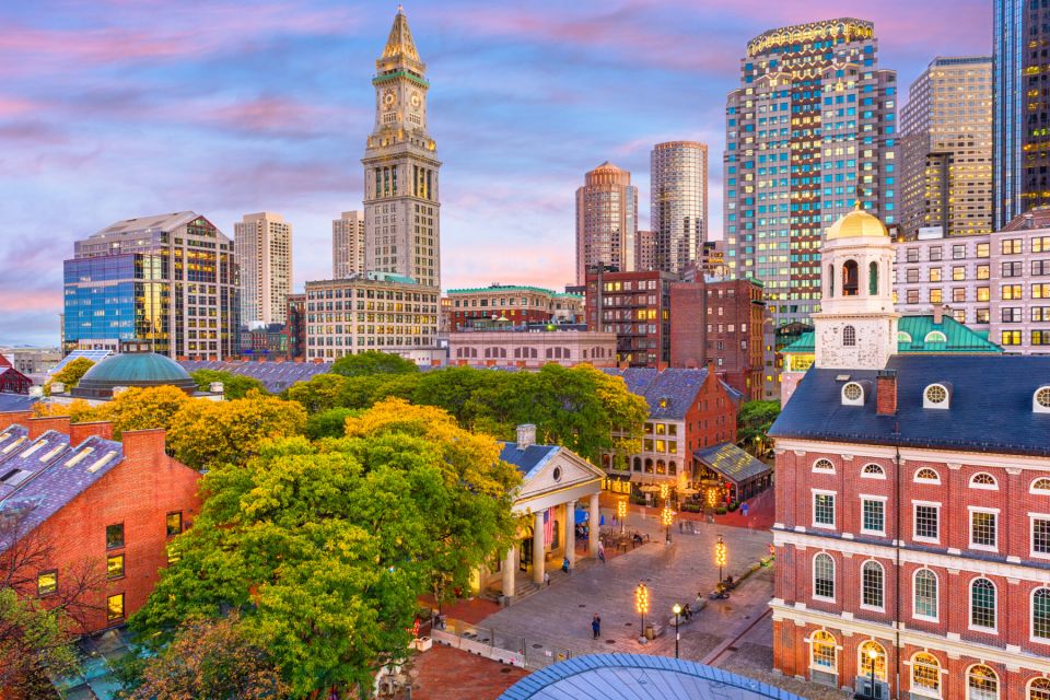 Boston: Small Group Night Tour with Boston Cream Pie - What to Expect from the Boston Night Tour