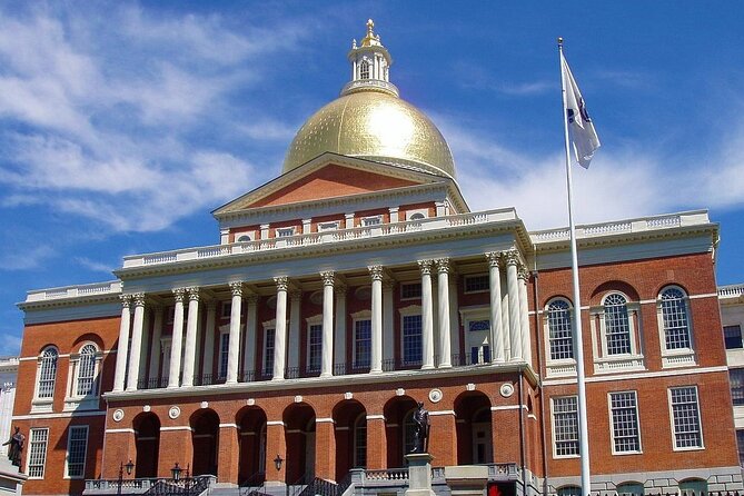 Boston's Freedom Trail: A Revolutionary Walking Tour - An In-Depth Look at the Tour Experience