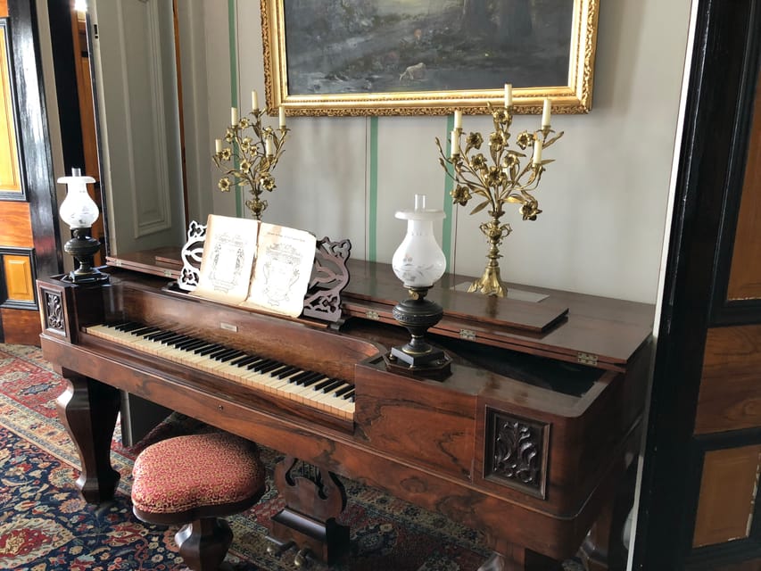 Bowling Green: Riverview at Hobson Grove Historic House - FAQ