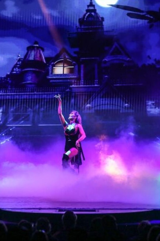 Branson: Rick Thomas' Mansion of Dreams Magic Show Ticket - Introduction