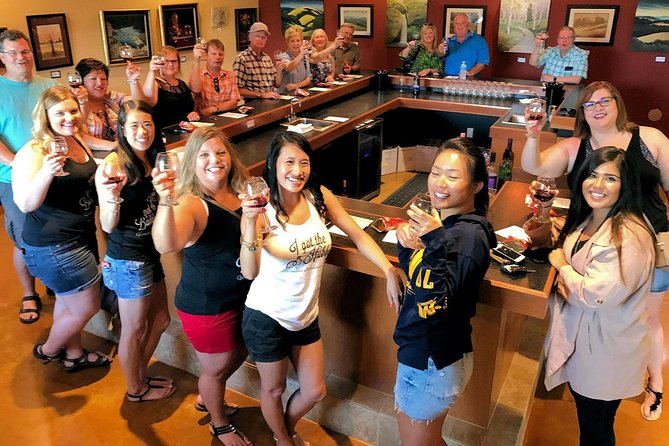 Branson VIP Wine Tasting and Dinner Tour - Key Points