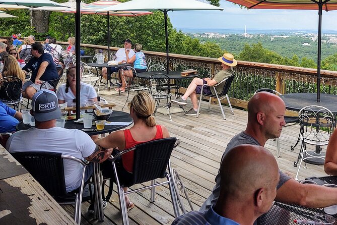 Branson VIP Wine Tasting and Dinner Tour - Who Should Consider This Tour?