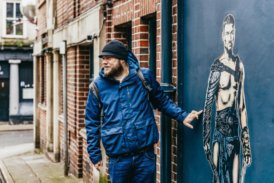 Bristol: Blackbeard to Banksy Guided Walking Tour - Detailed Breakdown of the Itinerary