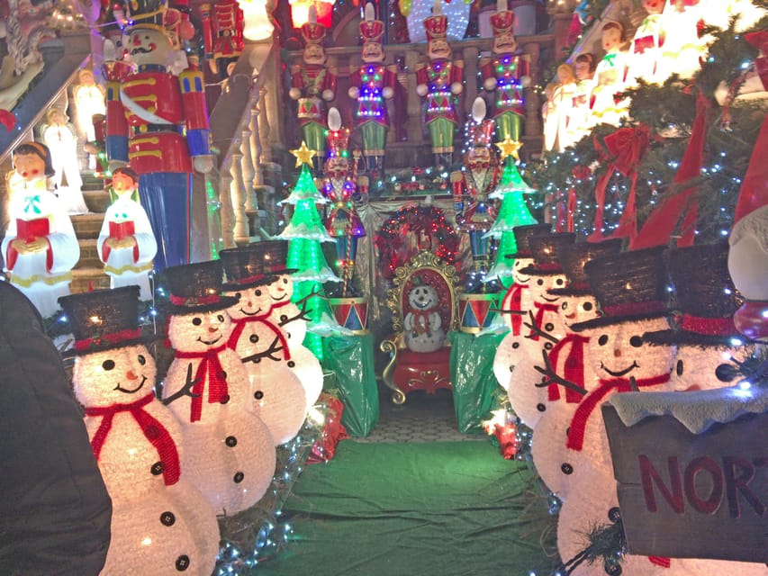 Brooklyn: 1.5-Hour Dyker Heights Christmas Walking Tour - Who Would Love This Tour?