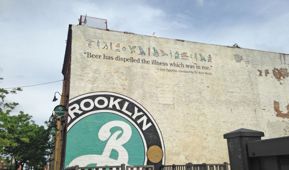 Brooklyn: 2-Hour Best of Brooklyn Walking Tour -Williamsburg - Key Points