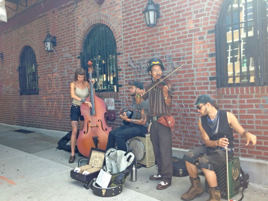 Brooklyn: 2-Hour Best of Brooklyn Walking Tour -Williamsburg - Who Will Love This Tour?