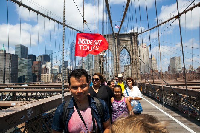 Brooklyn Bridge & DUMBO Neighborhood Tour - from Manhattan to Brooklyn - In The Sum Up
