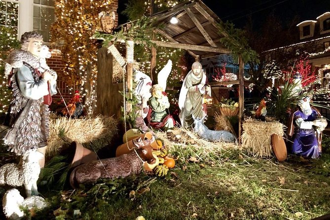 Brooklyn Dyker Heights Christmas Wonderland Bus Tour - Guided Experience: Experts on the Move