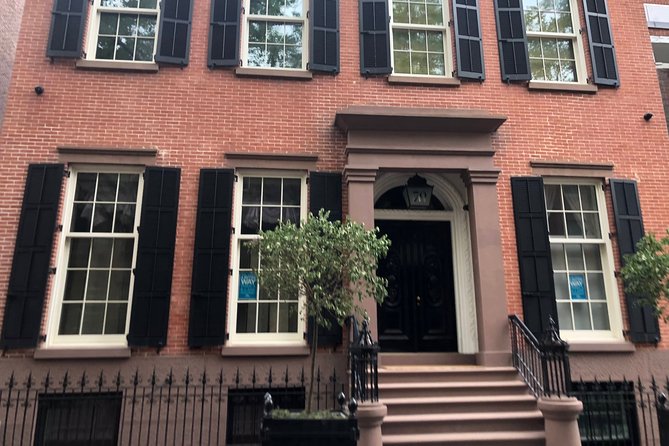 Brooklyn Heights: A Self-Guided Tour from the Promenade to Truman Capote's house - Authenticity and Local Insights