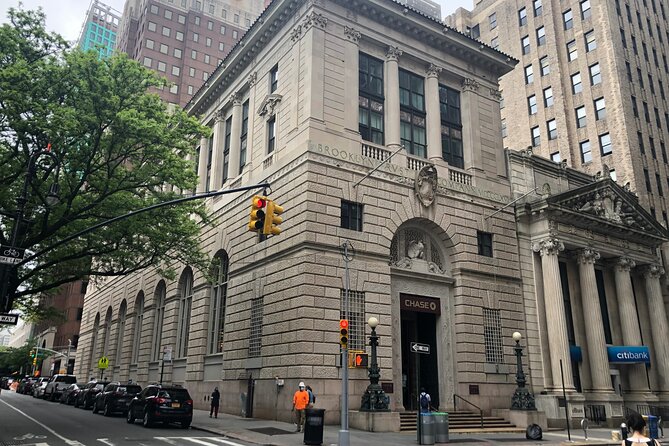 Brooklyn Heights: A Self-Guided Tour from the Promenade to Truman Capote's house - FAQ