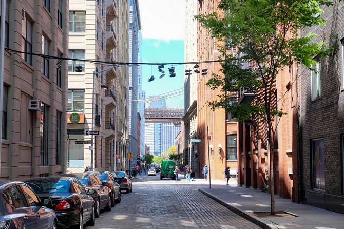 Brooklyn Heights, DUMBO and Brooklyn Bridge guided tour in French - The Sum Up